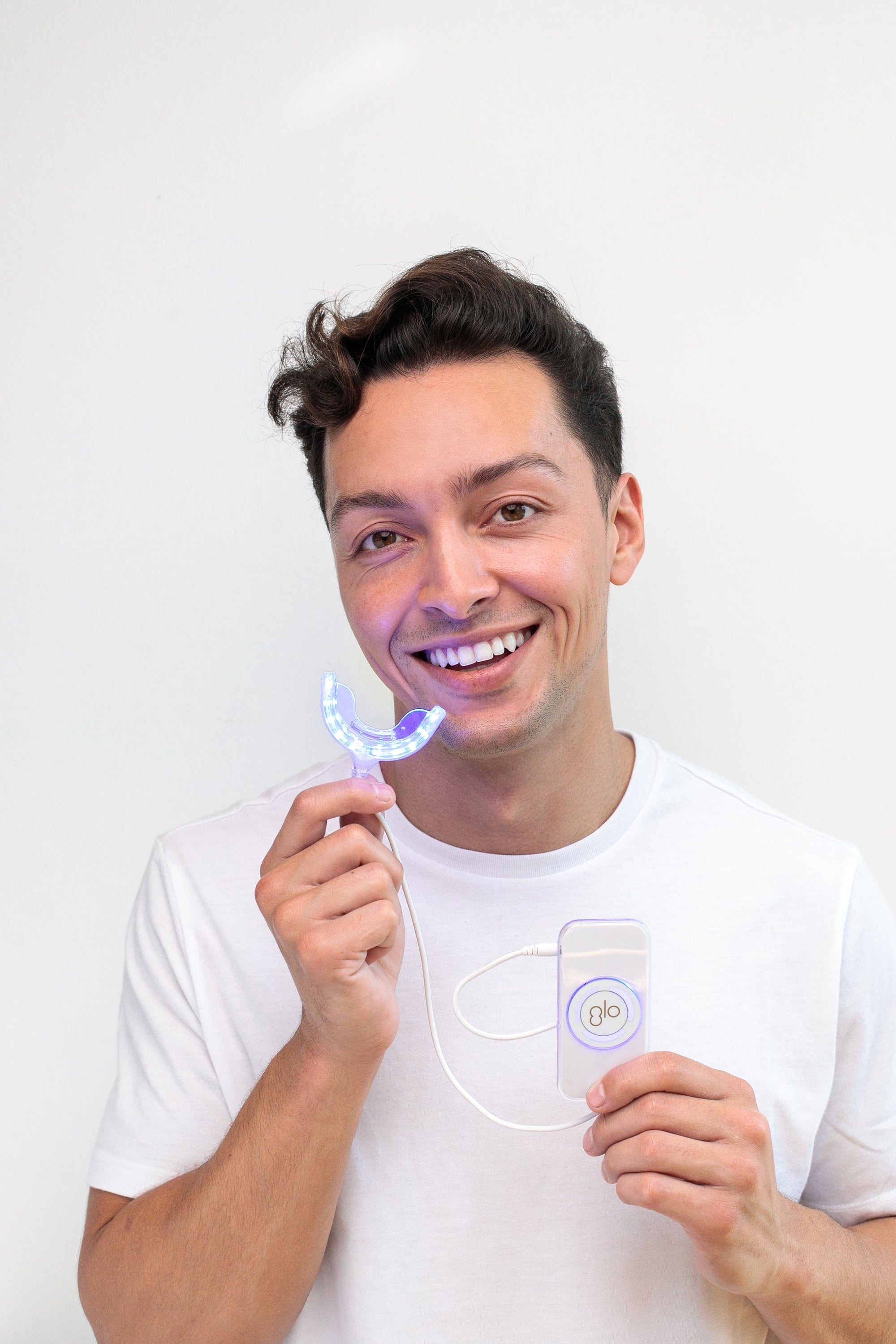 Your Guide to Crest Whitestrips vs GLO Teeth Whitening